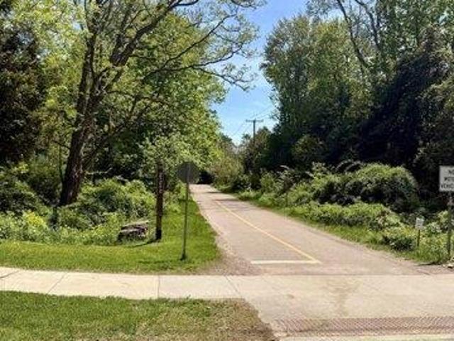 house with 3 bedroom, Burlington VT ES103931782