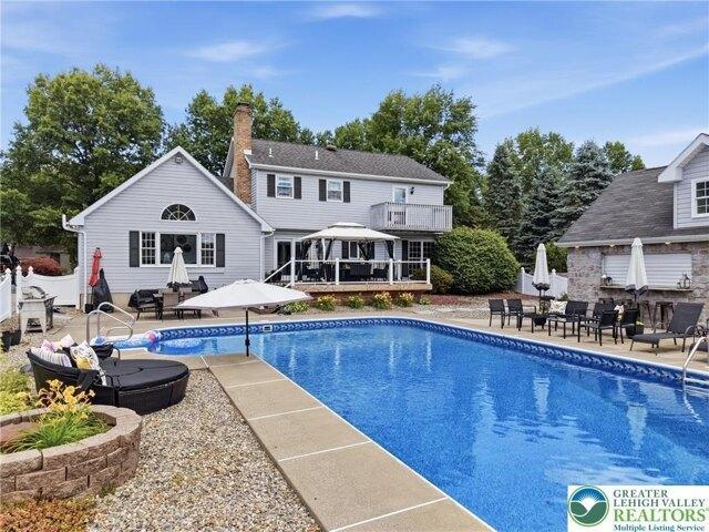 house with 3 bedroom, Bushkill PA ES104899581