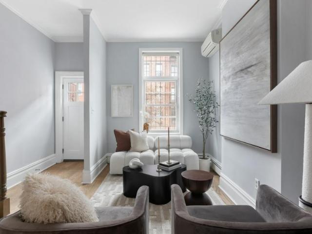 house with 3 bedroom, Bushwick NY DLS97049166