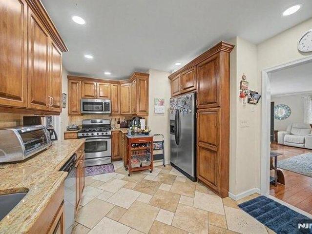 house with 3 bedroom, Butler NJ ES104869890