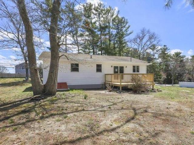 house with 3 bedroom, Buzzards Bay MA ES103887964