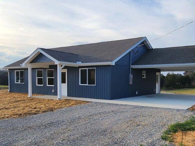 house with 3 bedroom, Byrdstown TN ES100973589