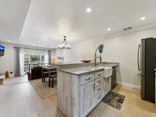 house with 3 bedroom, CA CA DLS101882740