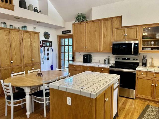 house with 3 bedroom, CA CA DLS102204437