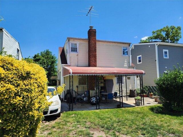 house with 3 bedroom, Cambria Heights NY ES104906595