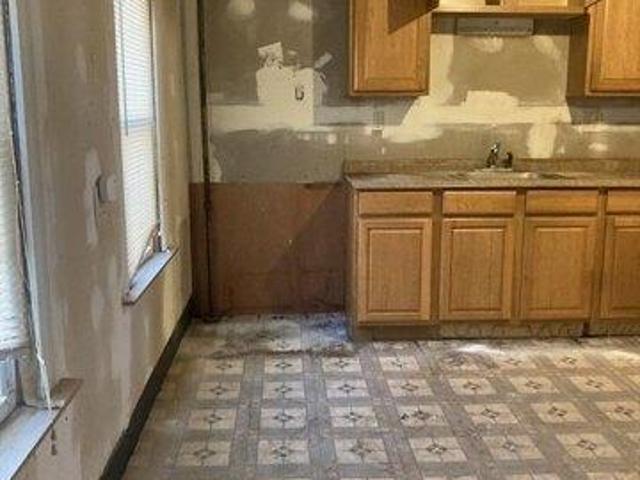 house with 3 bedroom, Cambridge MA DLS102960751
