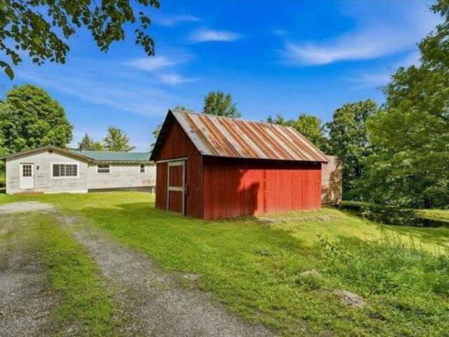 house with 3 bedroom, Cambridge VT DS104235017