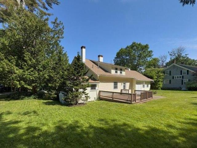 house with 3 bedroom, Camden ME ES103848733
