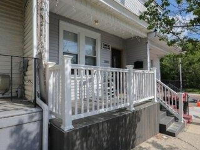 house with 3 bedroom, Camden NJ DS102726567