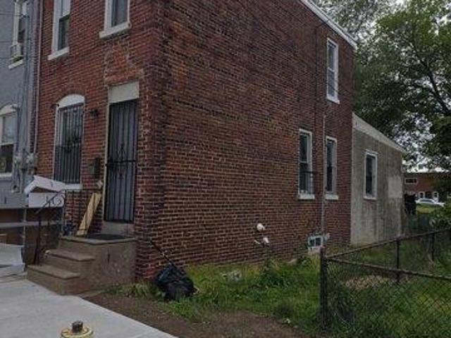 house with 3 bedroom, Camden NJ ES104921369