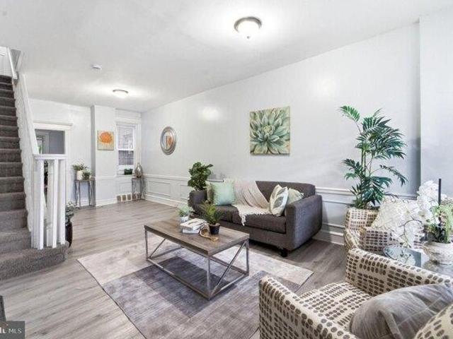 house with 3 bedroom, Camden NJ ES105155920
