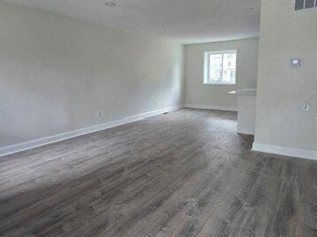 house with 3 bedroom, Camden NJ ES105173790