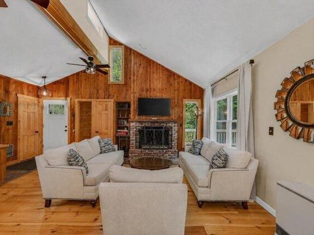 house with 3 bedroom, Campton NH DS104011425