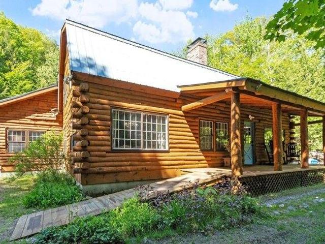 house with 3 bedroom, Campton NH DS104295425