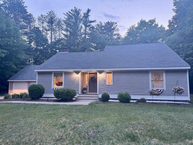 house with 3 bedroom, Campton NH DS104300220
