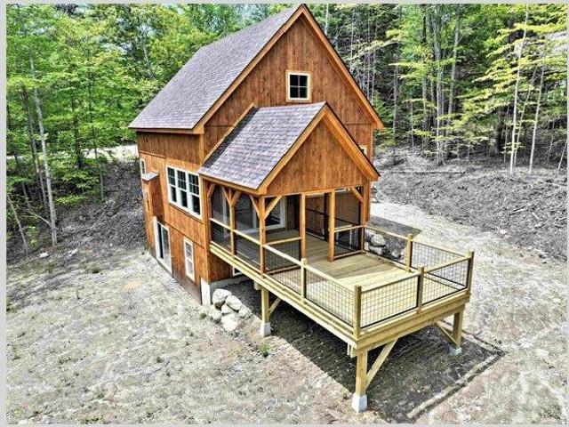 house with 3 bedroom, Campton NH ES104044044