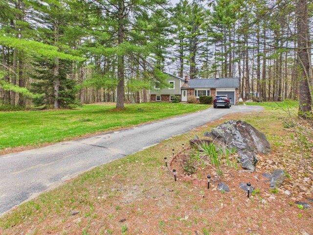 house with 3 bedroom, Campton NH ES104296341