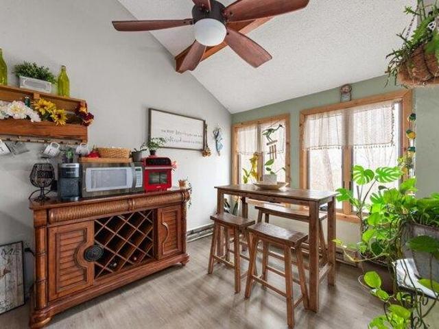 house with 3 bedroom, Campton NH ES104299228