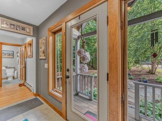 house with 3 bedroom, Campton NH ES104445731