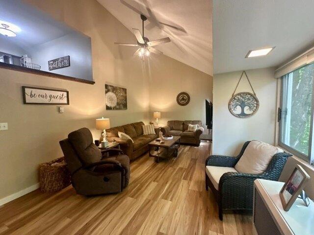 house with 3 bedroom, Campton NH ES104541770