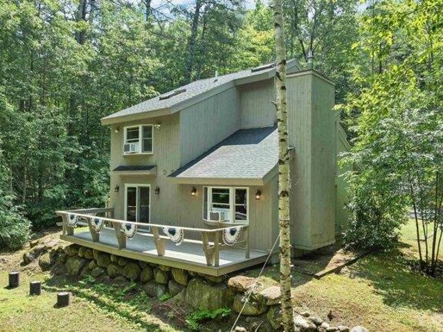 house with 3 bedroom, Campton NH ES105203978