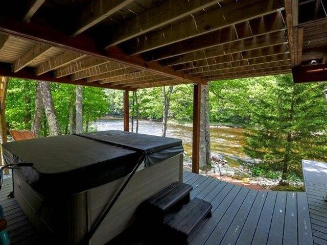 house with 3 bedroom, Campton NH ES103966817