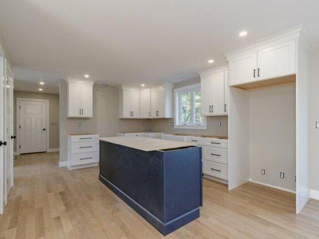 house with 3 bedroom, Canterbury NH ES104946934