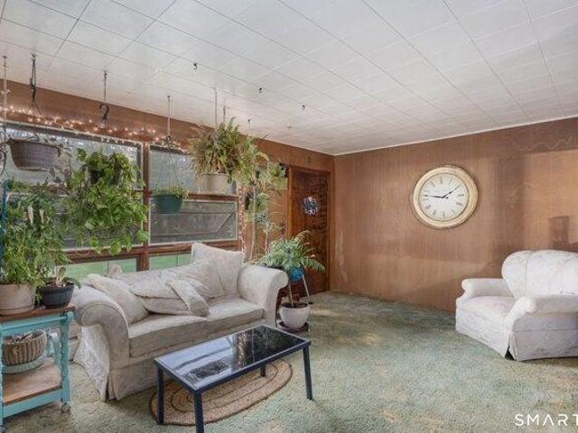 house with 3 bedroom, Canterbury CT DS104351206