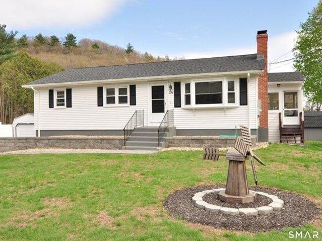 house with 3 bedroom, Canton CT DLS102216237
