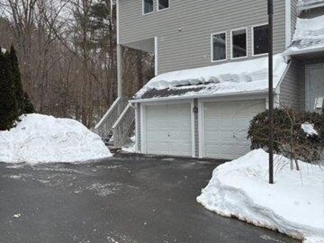house with 3 bedroom, Canton CT DS102028325