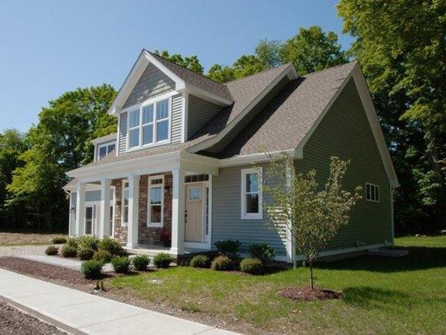 house with 3 bedroom, Canton CT DS102062415