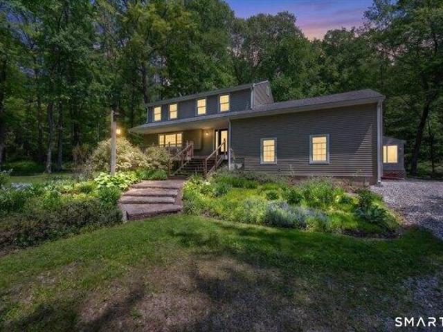 house with 3 bedroom, Canton CT DS103599888