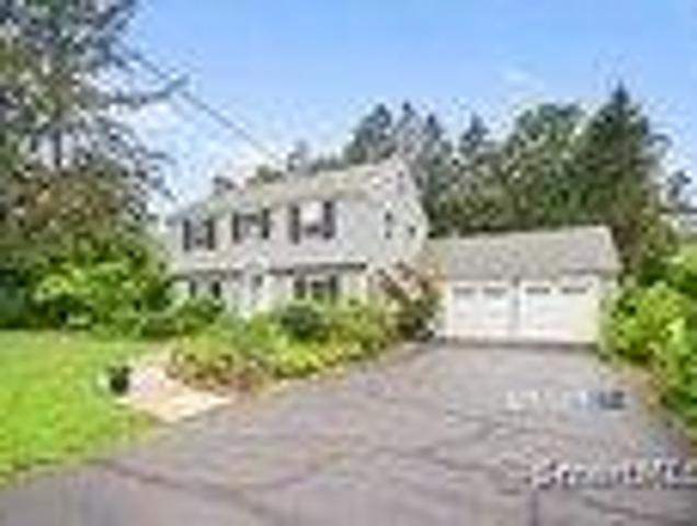 house with 3 bedroom, Canton CT DS104077757