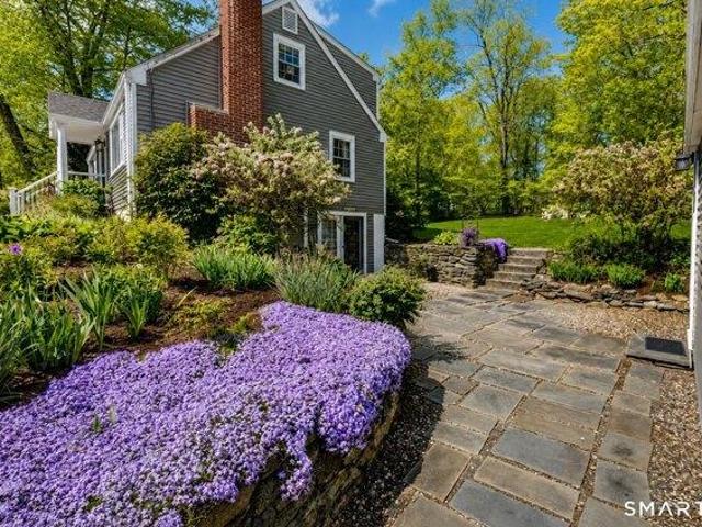 house with 3 bedroom, Canton CT ES103885988