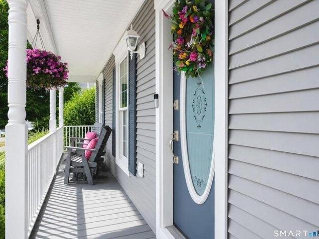 house with 3 bedroom, Canton CT ES104834886