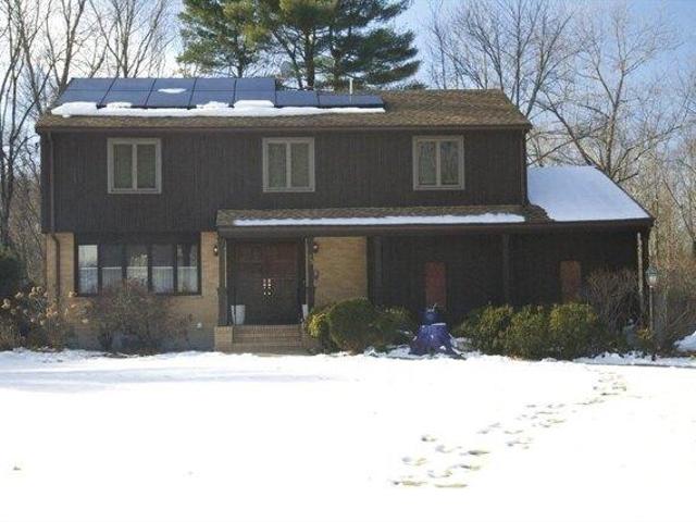 house with 3 bedroom, Canton MA DS99844863