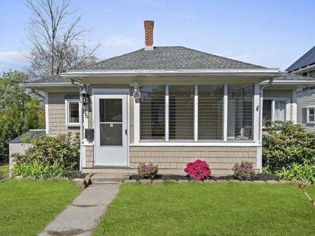 house with 3 bedroom, Canton MA DS102371799
