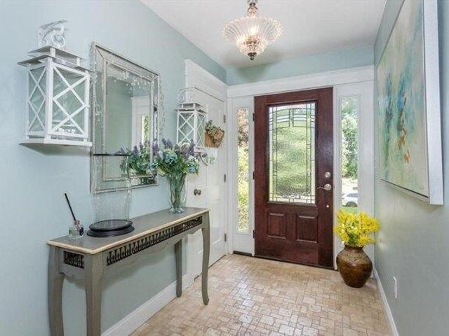 house with 3 bedroom, Canton MA DS104114455