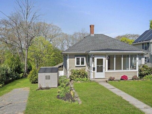 house with 3 bedroom, Canton MA ES103438731