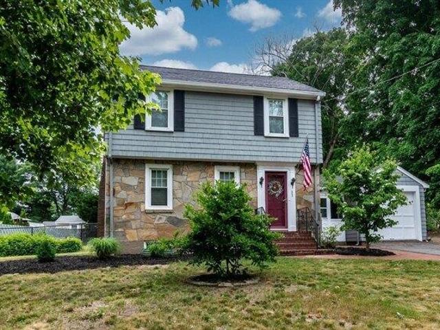 house with 3 bedroom, Canton MA ES104761716