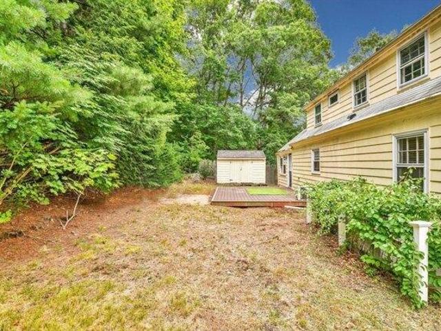 house with 3 bedroom, Canton MA ES104905689