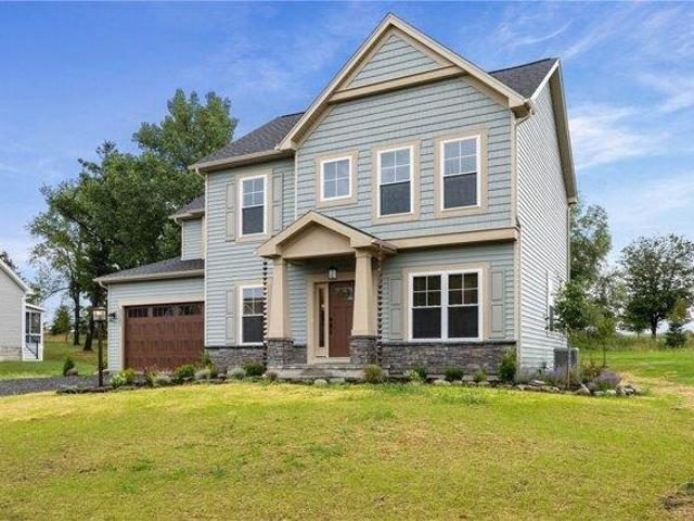 house with 3 bedroom, Canandaigua NY ES104899867