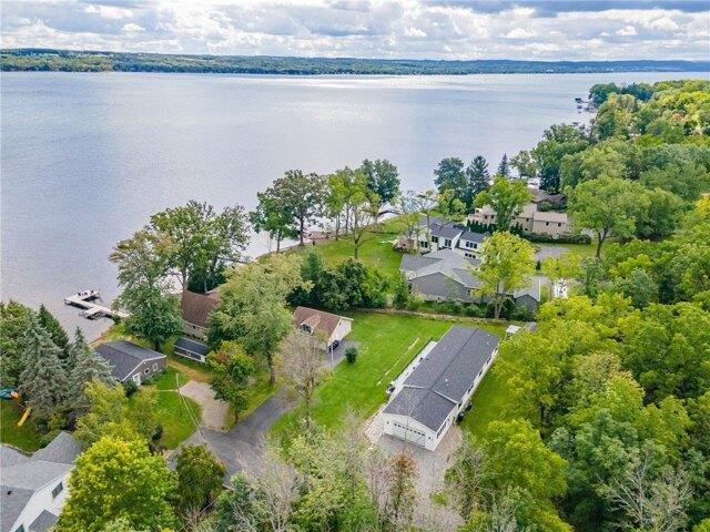 house with 3 bedroom, Canandaigua NY ES104901435