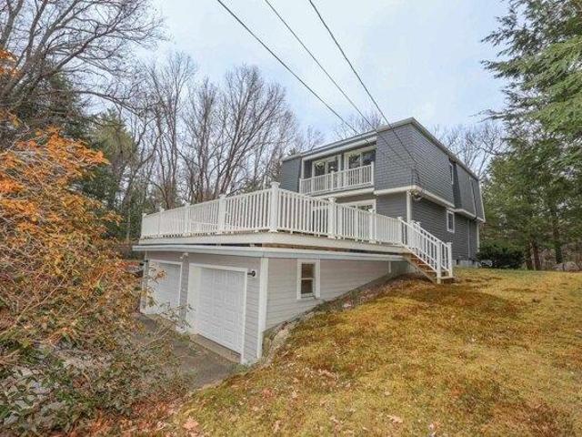 house with 3 bedroom, Candia NH DS102254376