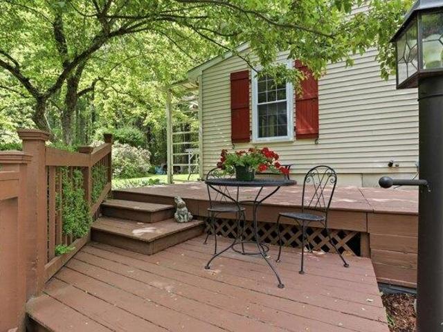 house with 3 bedroom, Candia NH ES103437763