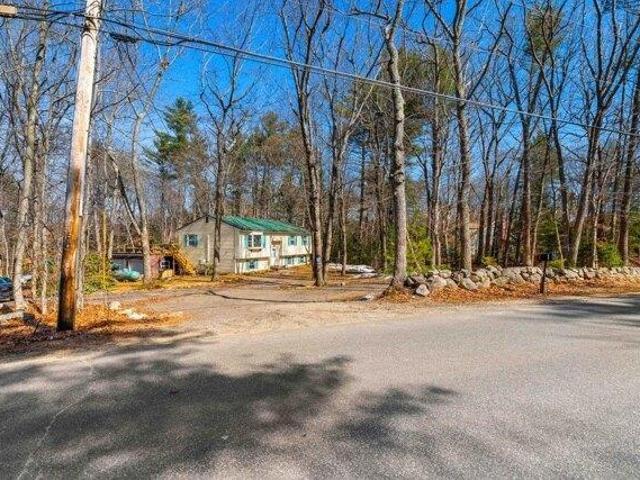 house with 3 bedroom, Candia NH ES104832582