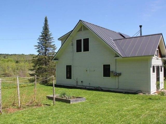 house with 3 bedroom, Cabot VT ES104077490