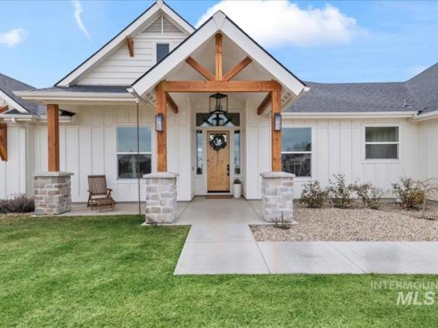 house with 3 bedroom, Caldwell ID ES88265618