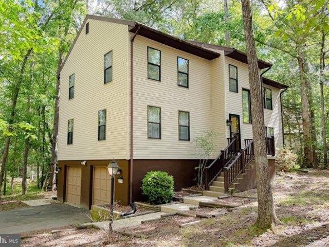 house with 3 bedroom, California MD ES104909029