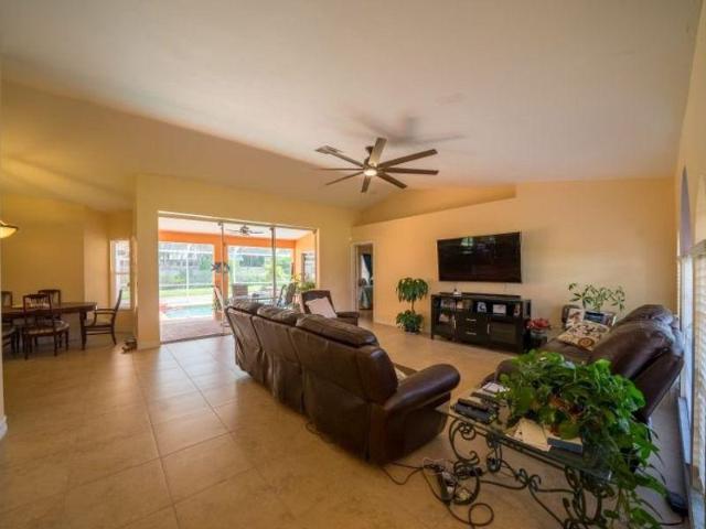 house with 3 bedroom, Cape Coral FL ES100973009
